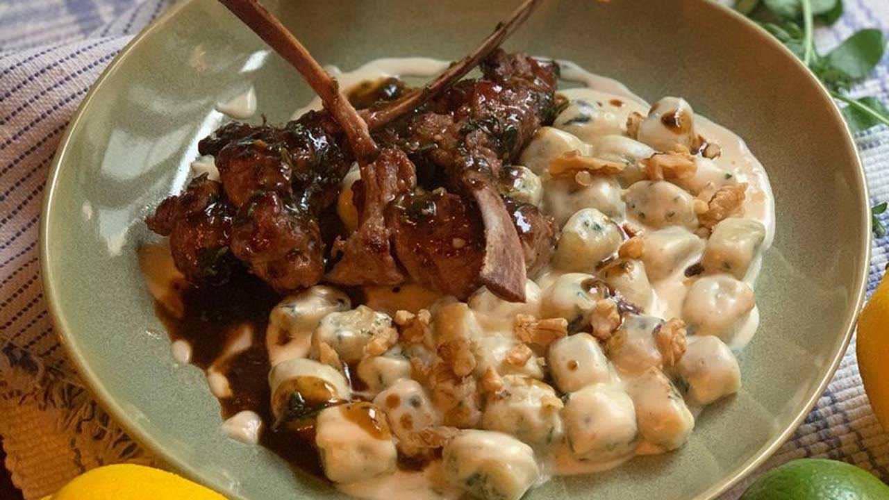 La Pasta Gialla apresenta novos pratos e carta de vinhos