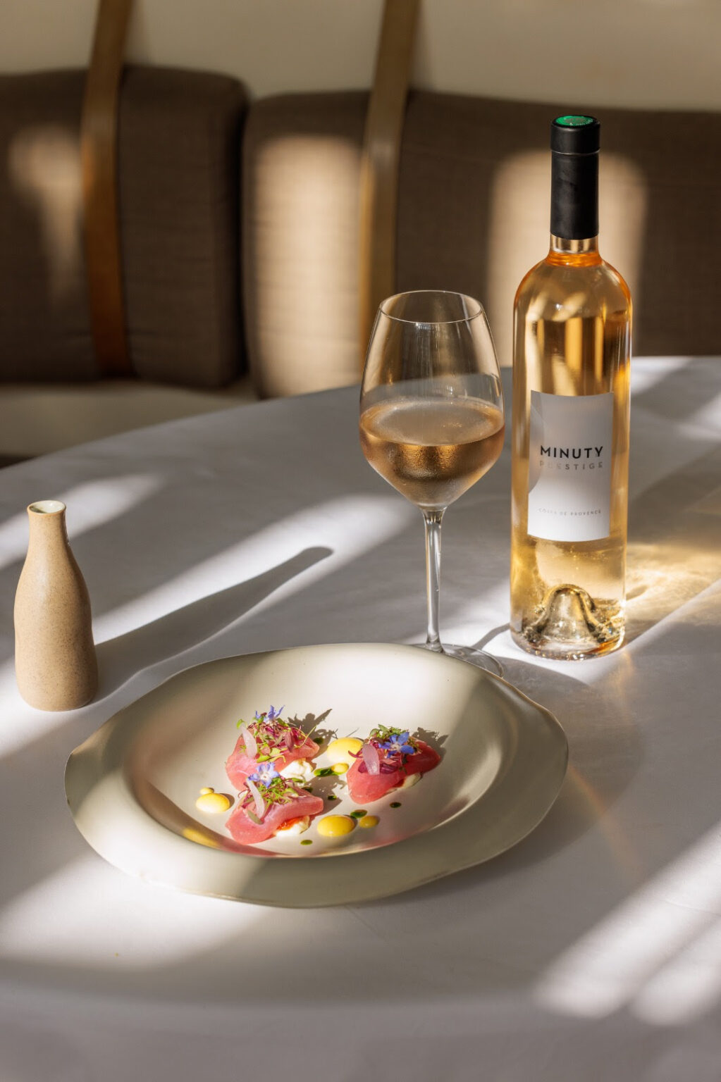 Moët Hennessy leva rosés de Provence para Wine Paris 2026 – Bahia ...